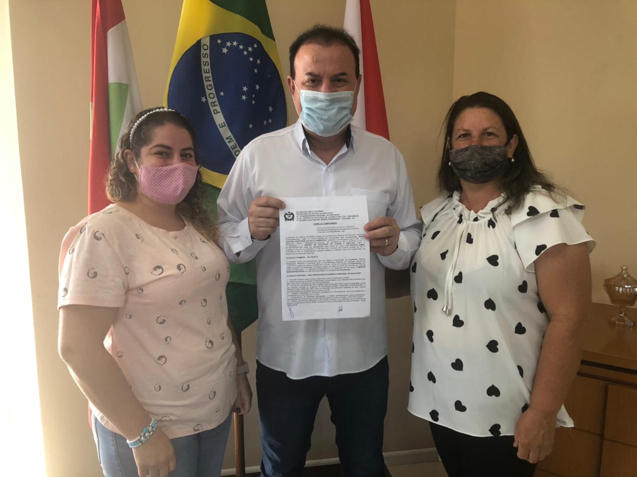 Termo de Cooperação garante a manutenção da equipe do CEJA em ...